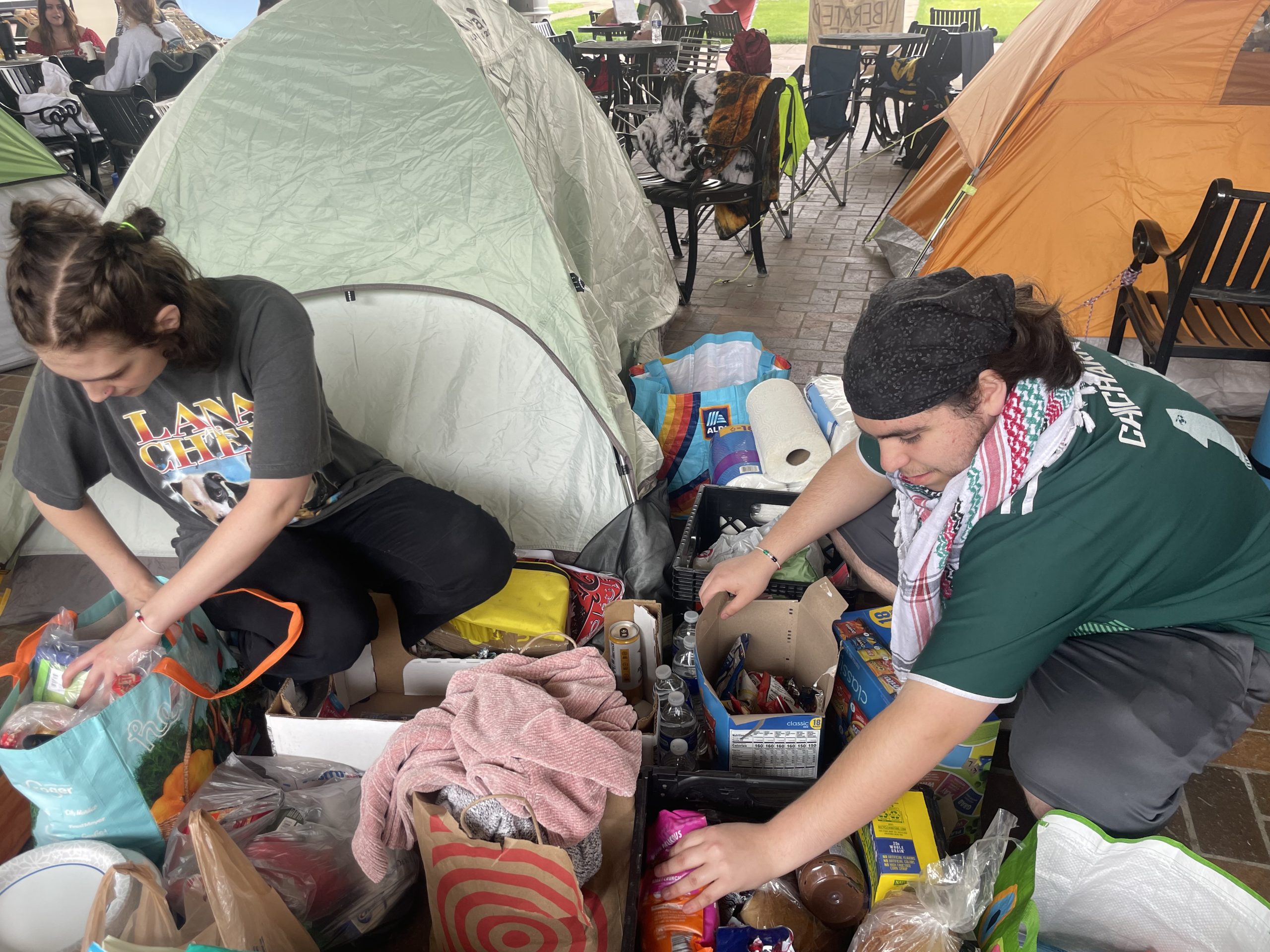 IUPUI students camp out to protest Israel-Hamas war