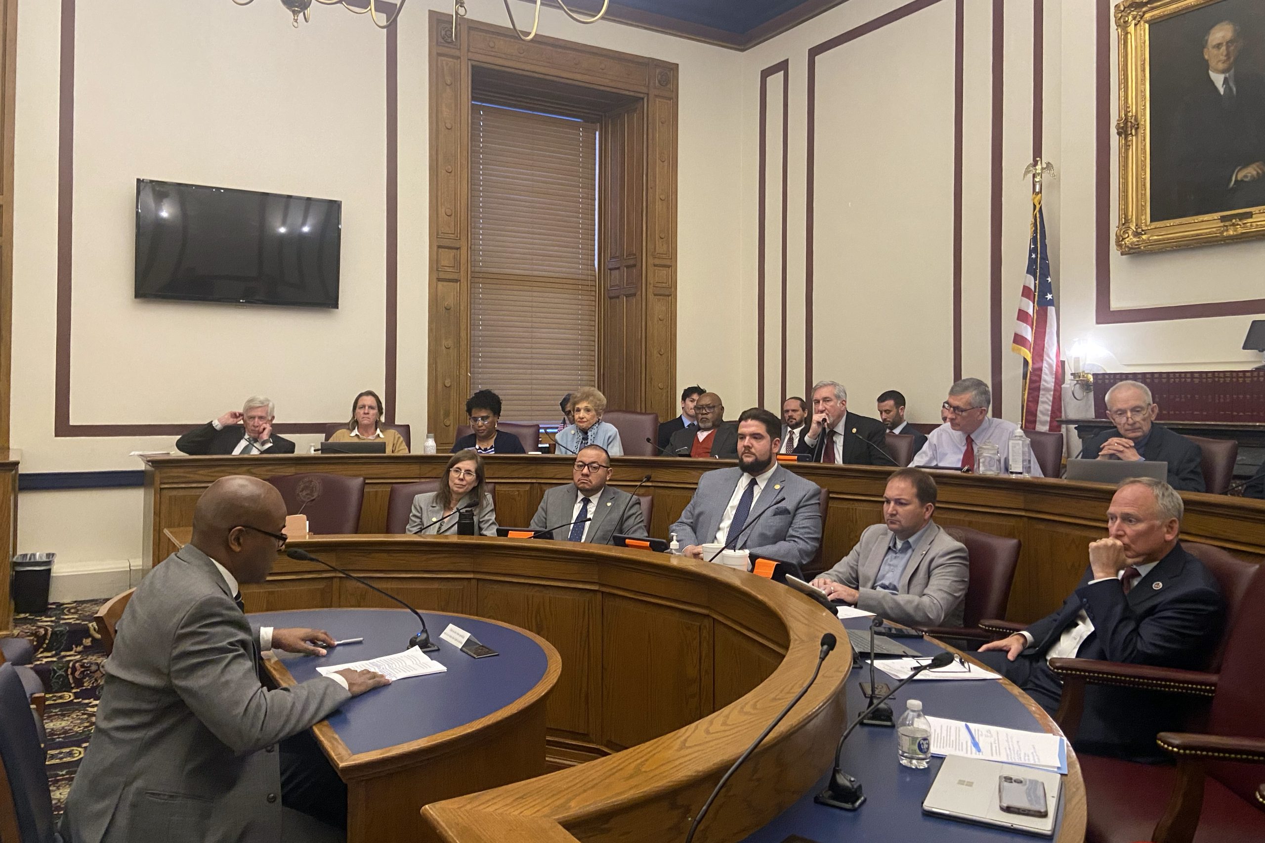 Downtown Indianapolis funding district defended at Indiana Statehouse