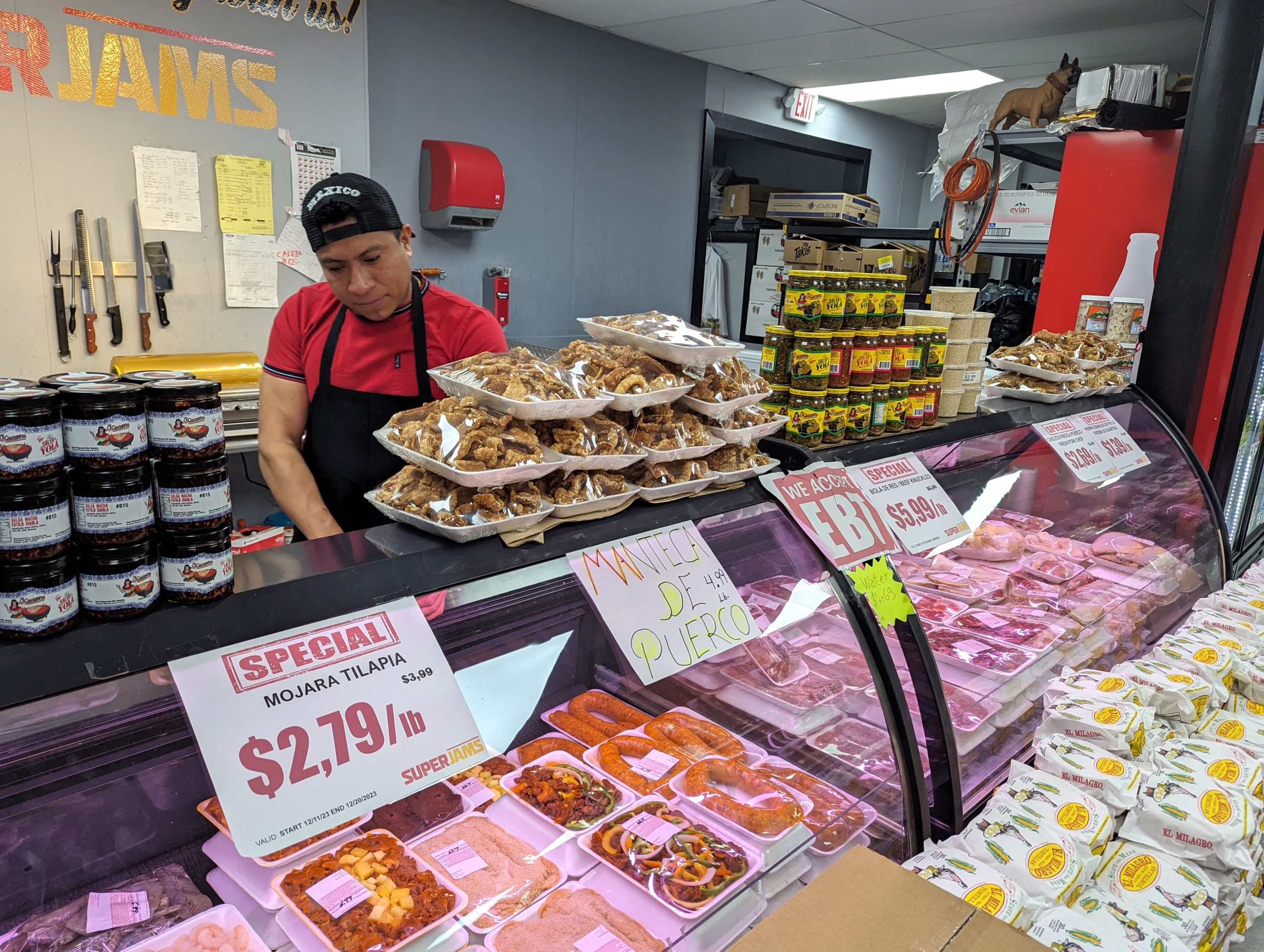 Indianapolis grocery store SuperJams fills food desert need on the west ...