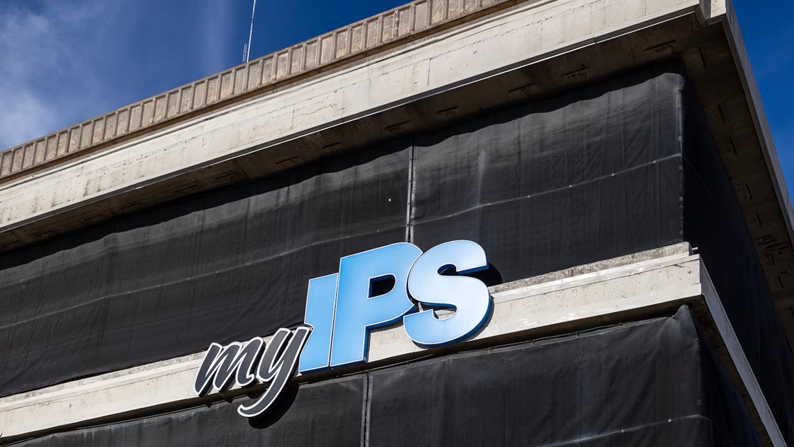 IPS newcomer program for English learners to merge with district schools