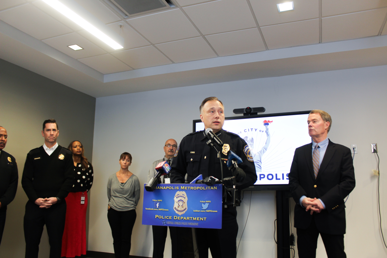 Indianapolis police unveil plan to address gaps in mental health coverage