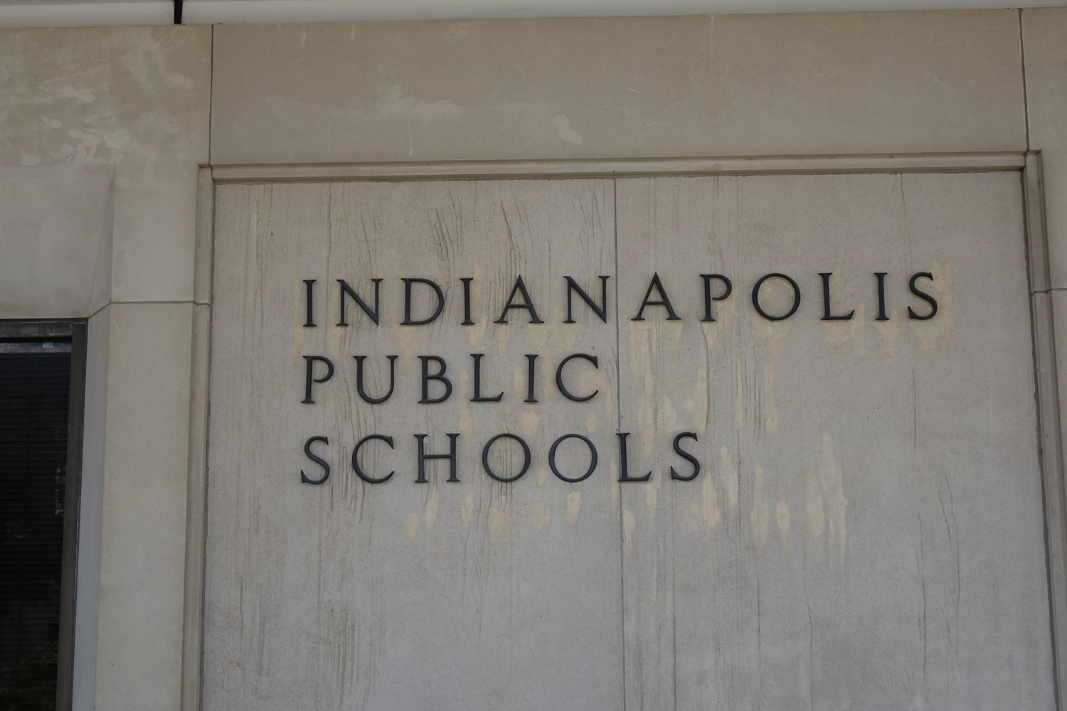 Legislation would dissolve IPS, four other school districts