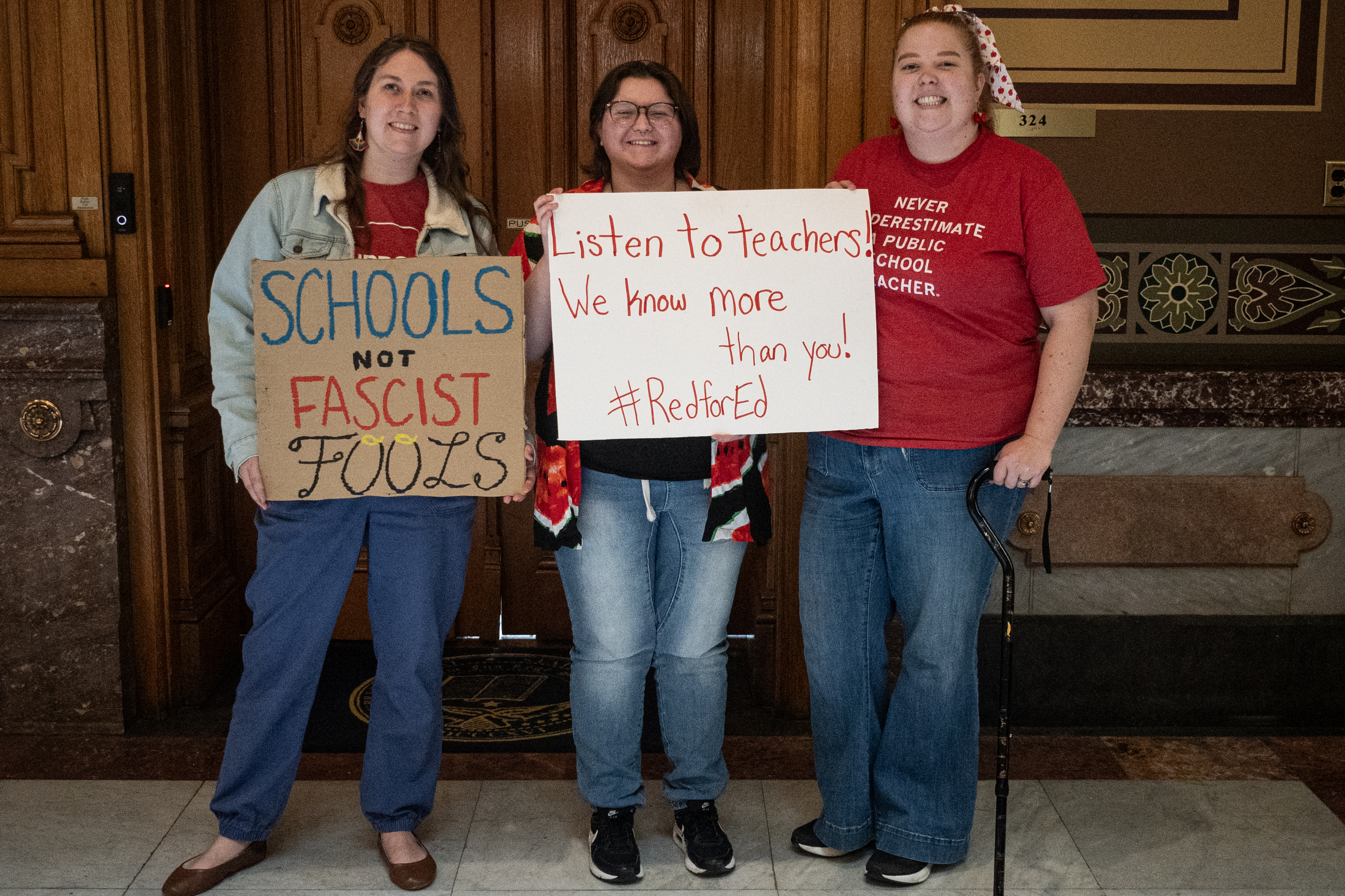 Indianapolis Public Schools teachers join rally to support public ...