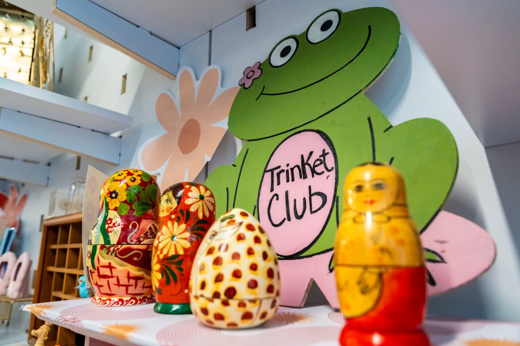 Vintage market owner opens trinket store in the Stutz